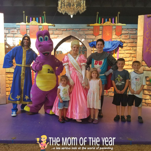 10 Best Things to See and Do at Dutch Wonderland - The Mom of the Year