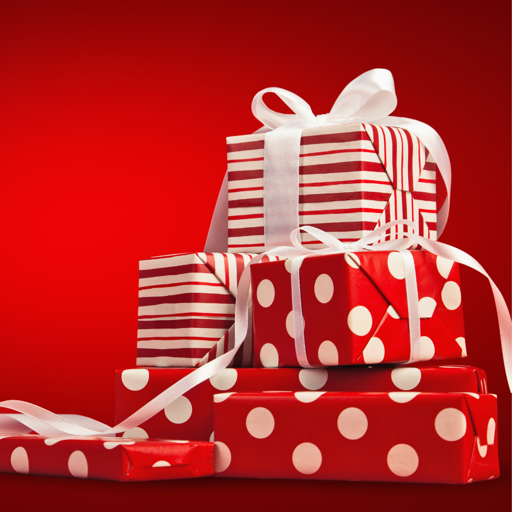 15 Joy-filled Gifts to Bring Christmas Smiles to Your Family - The Mom ...